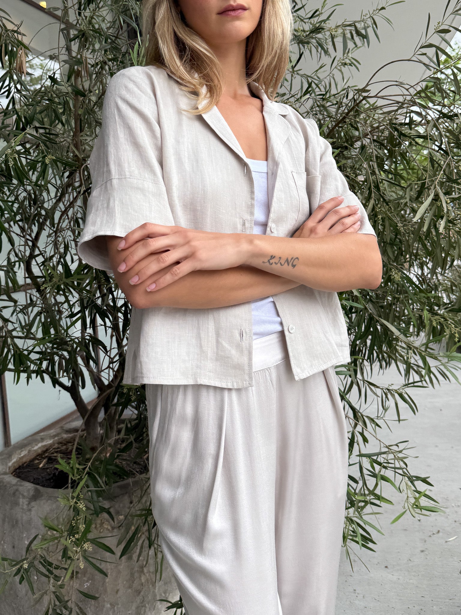 Elliott PJ Top in French Linen - Cement – Pharaoh Collection
